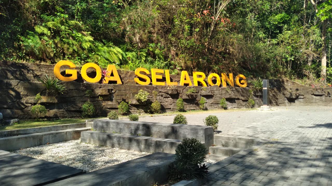 Goa Selarong: Air Terjun & Sejarahnya Mengagumkan - Explore Jogja