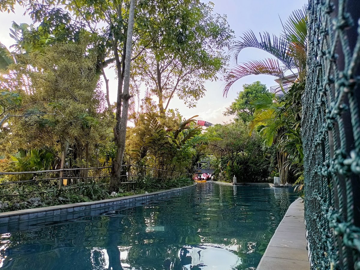 Jogja Bay Waterpark: Jam Buka, FAQ & Harga Tiket Terbaru 2026