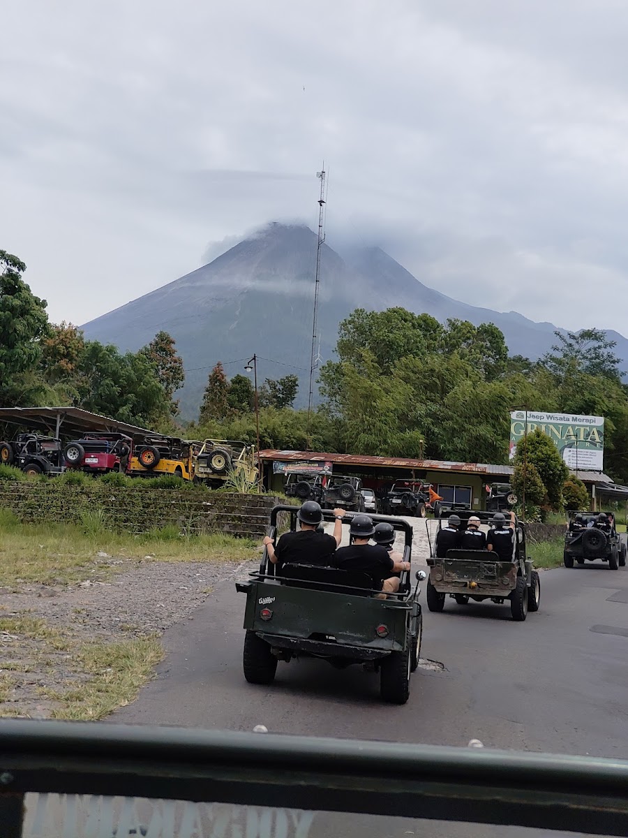 Lava Tour Merapi: Petualangan Edukatif di Gunung Api Teraktif Indonesia